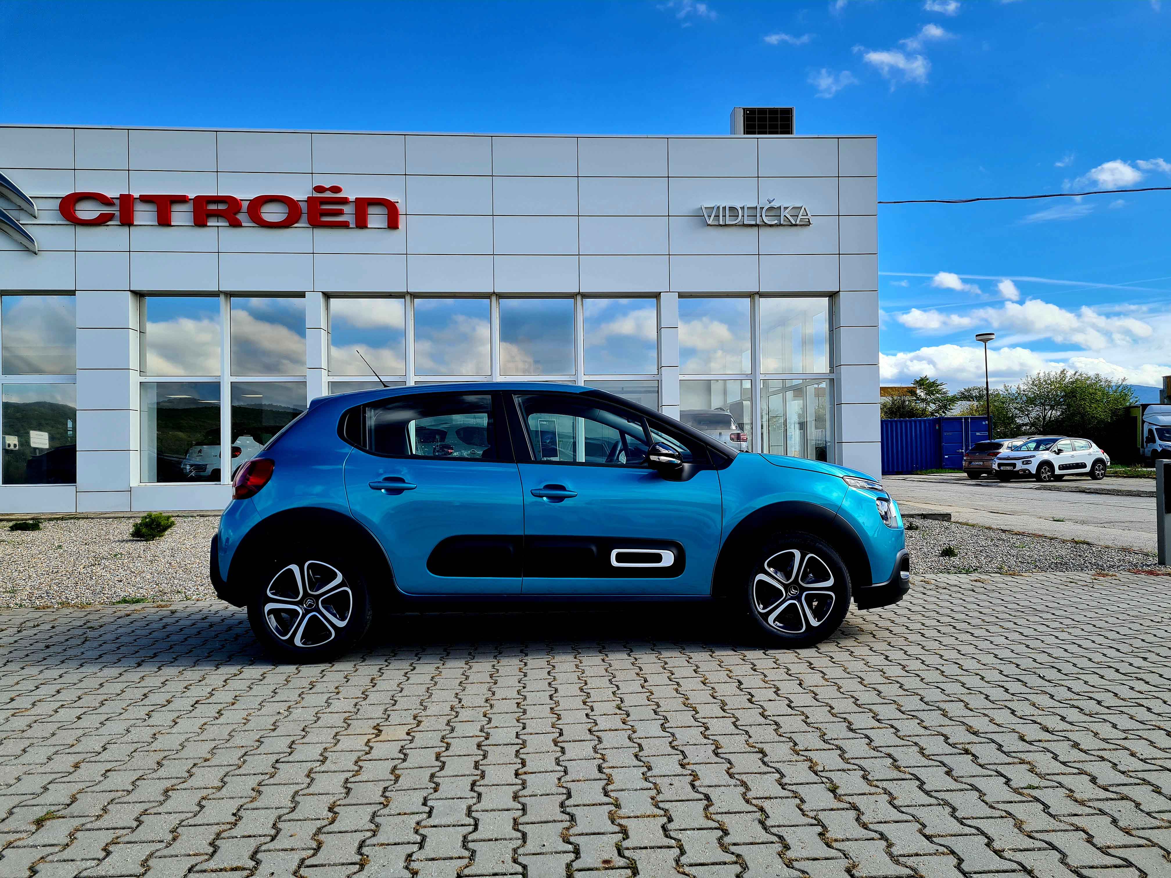 Nový Citroën C3 FEEL PACK - modrá SPRING